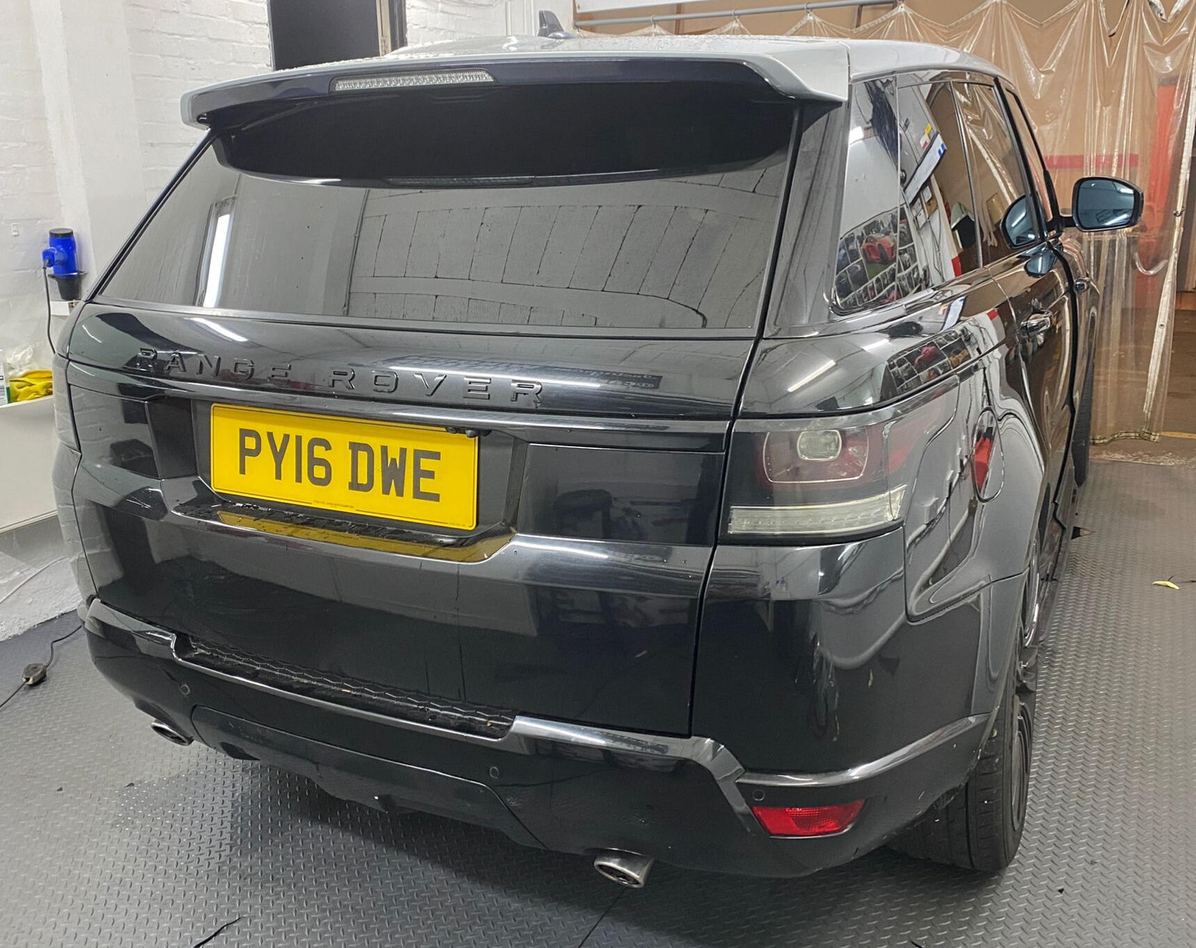 Range Rover Sport Tinted Lights and Windows – WINDOW TINTING
